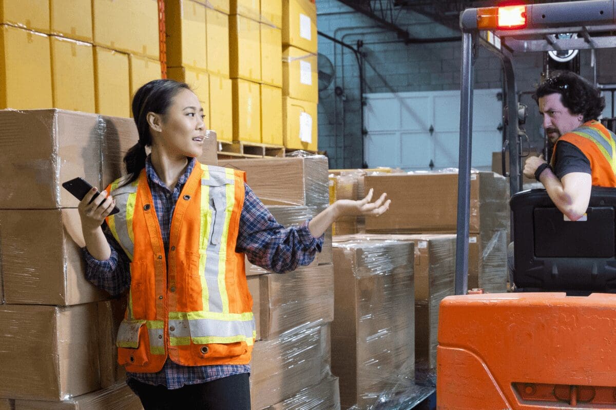 Smart Radio & Two-Way Radios for Nationwide Business Communication - Relay